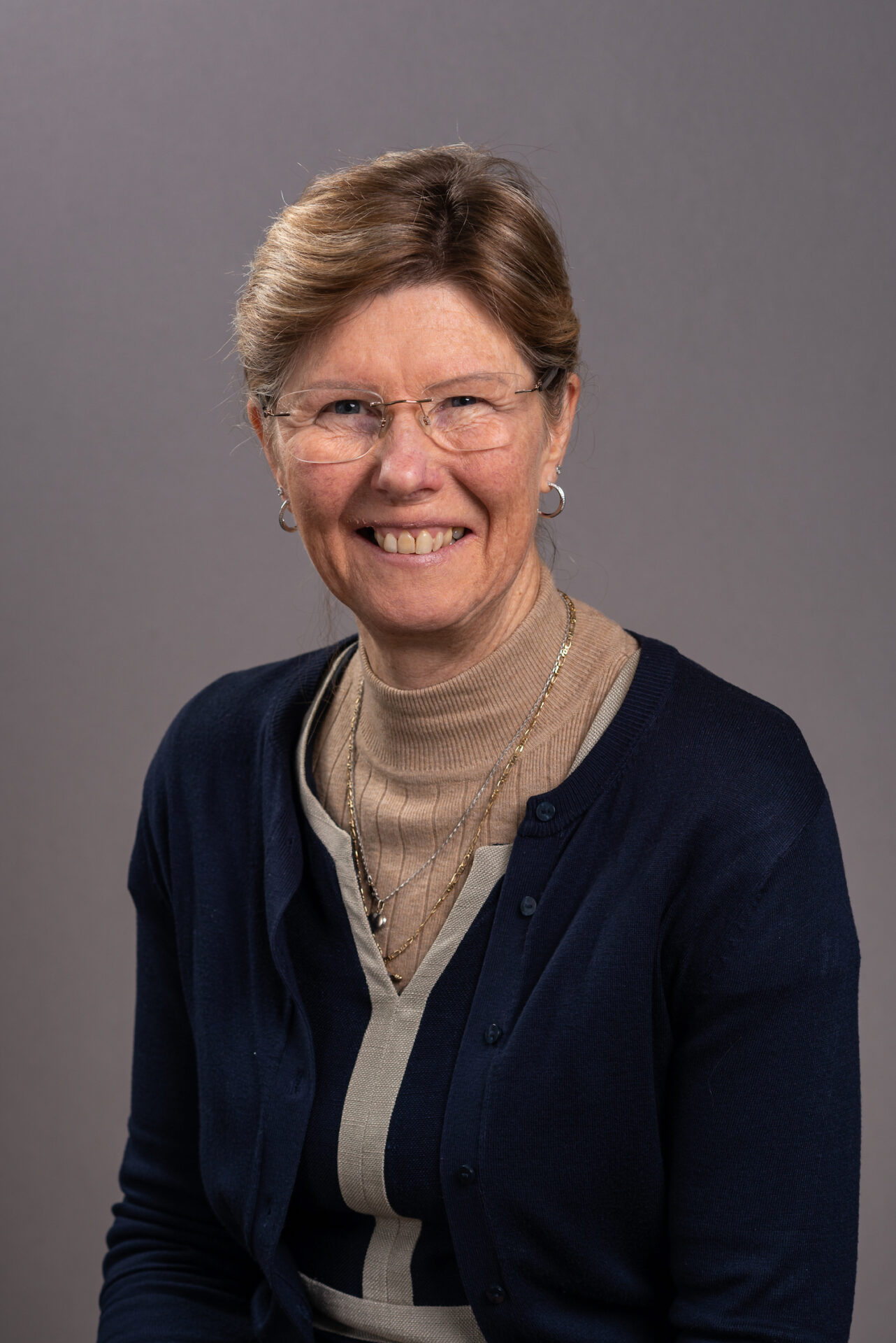 SUE SMITH - Staniford Grays